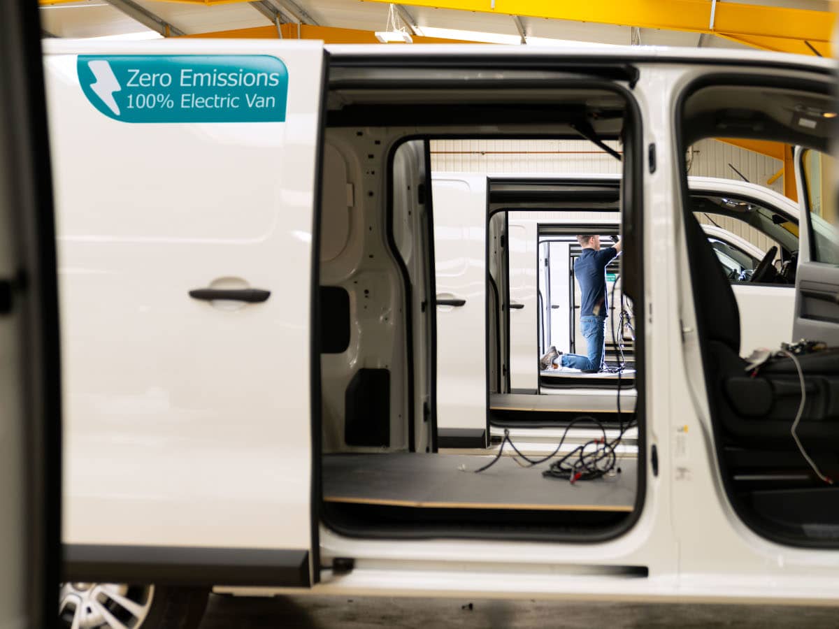 Van Racking For Fleet - Capabilties and Solutions | bott UK