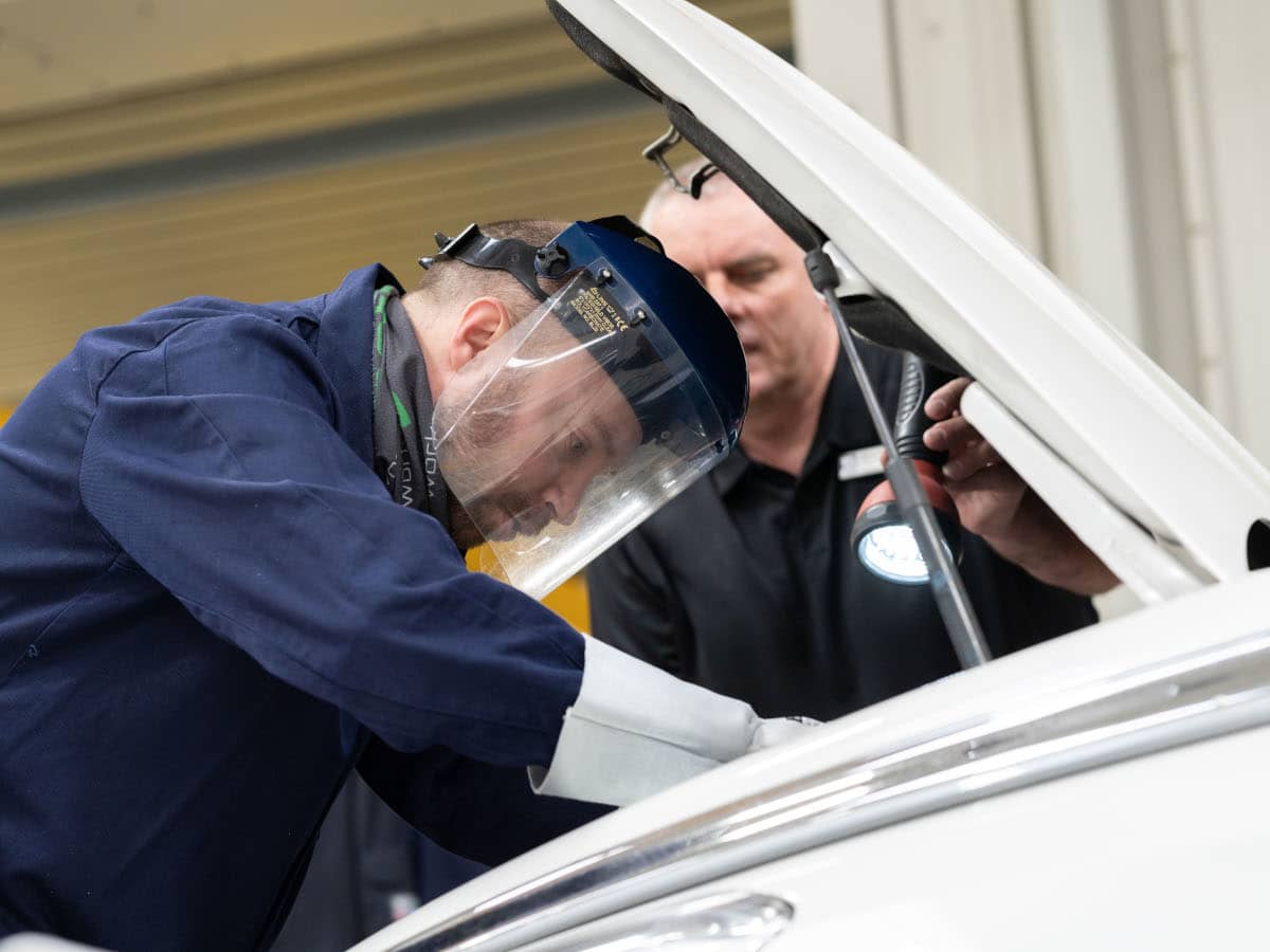 Van Racking For Fleet - Capabilties and Solutions | bott UK